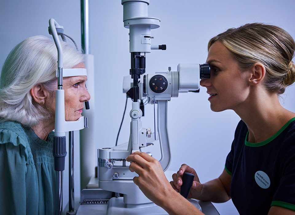 Specsavers laser eye surgery cost store