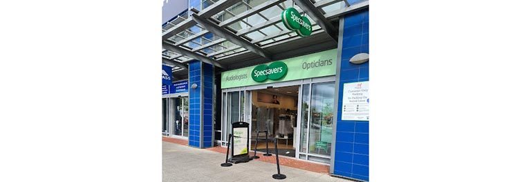 Find an optician near you in Manchester | Specsavers UK