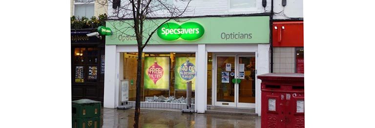 Find an optician near you in Manchester | Specsavers UK
