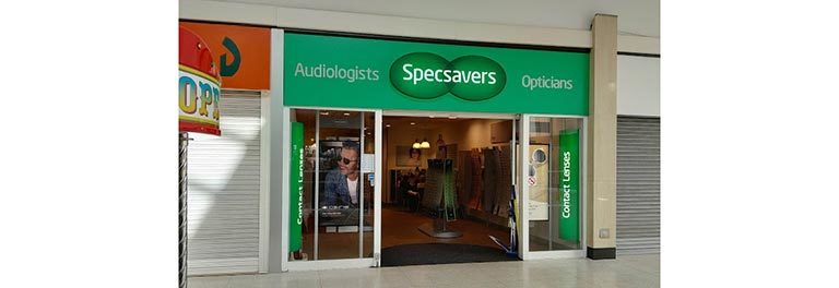 Find an optician near you in Manchester | Specsavers UK