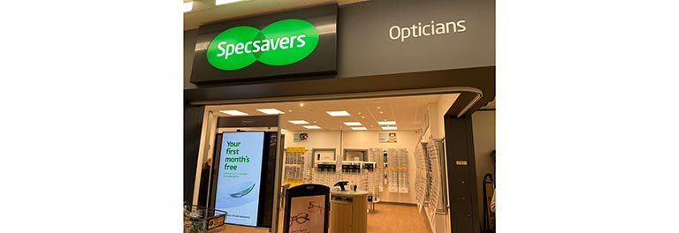 Find an optician near you in Manchester | Specsavers UK