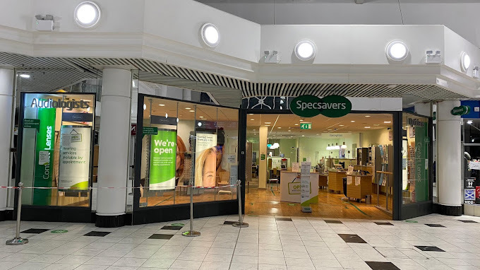 Find an optician near you in Glasgow | Specsavers UK