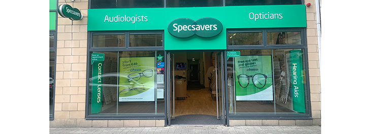 Your local opticians in Dublin | Specsavers IE