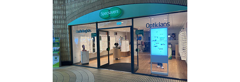 Your local opticians in Dublin | Specsavers IE