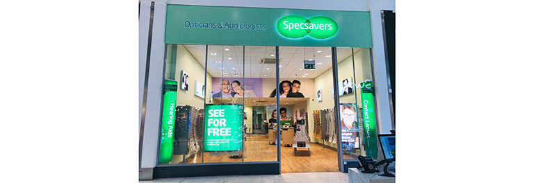 Your local opticians in Dublin | Specsavers IE